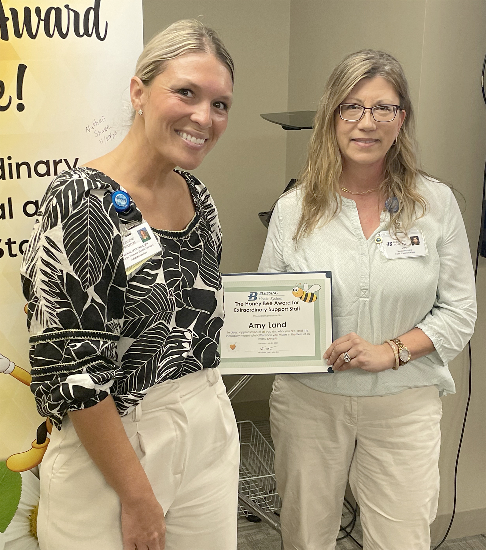 Care Coordination staffer earns Honey Bee award | Blessing Health System